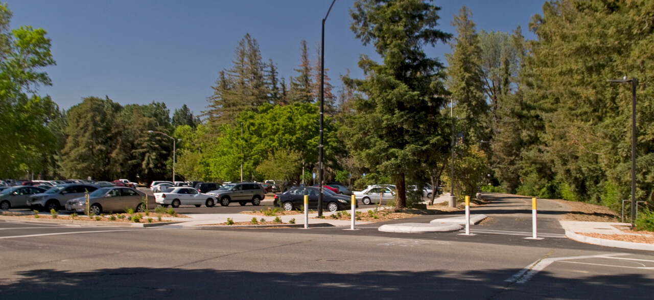 UC Davis Bike and Pedestrian Pathways – Bennett Engineering